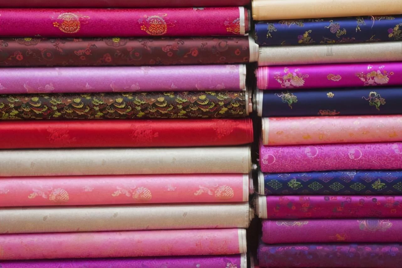 What material is silk? (Why can it be made into silk) - Flame retardant ...